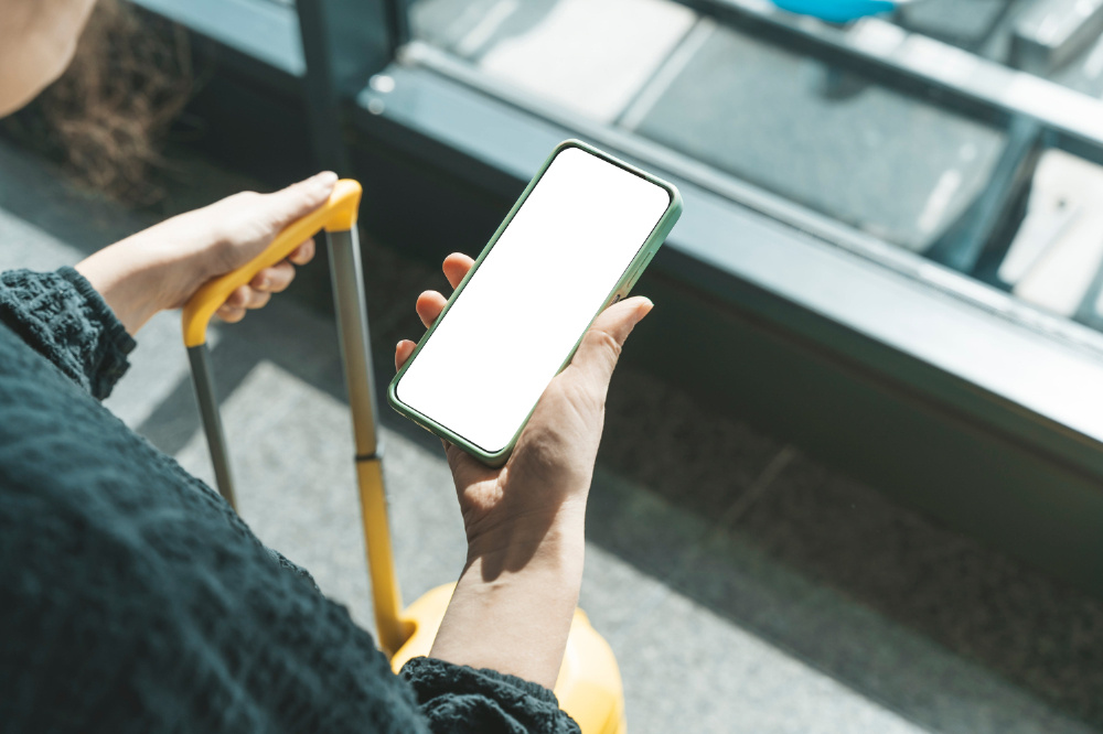 Buying a SIM Card at Japanese Airports: Best Options for Tourists in 2025